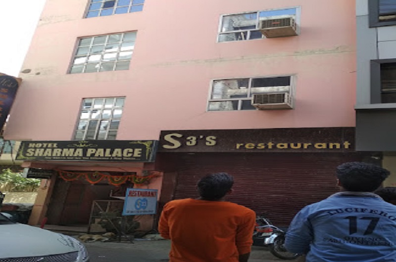 Hotel Sharma Palace in Jhansi