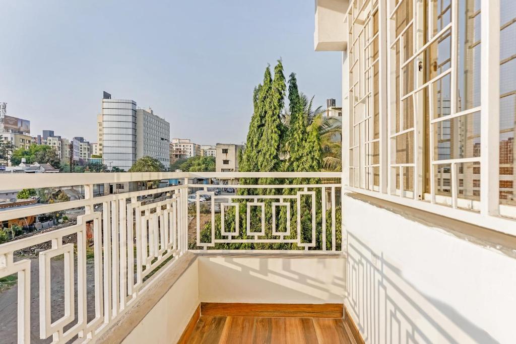 White castle heritage in Pune